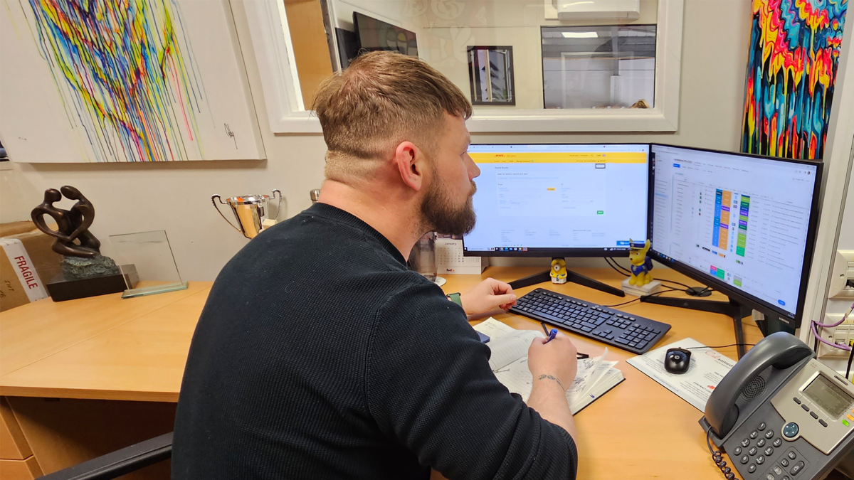 Login - Castle Comms